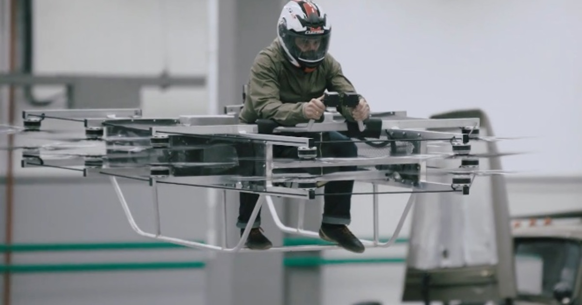 Калашников показал концепт летающего автомобиля — Ferra.ru
