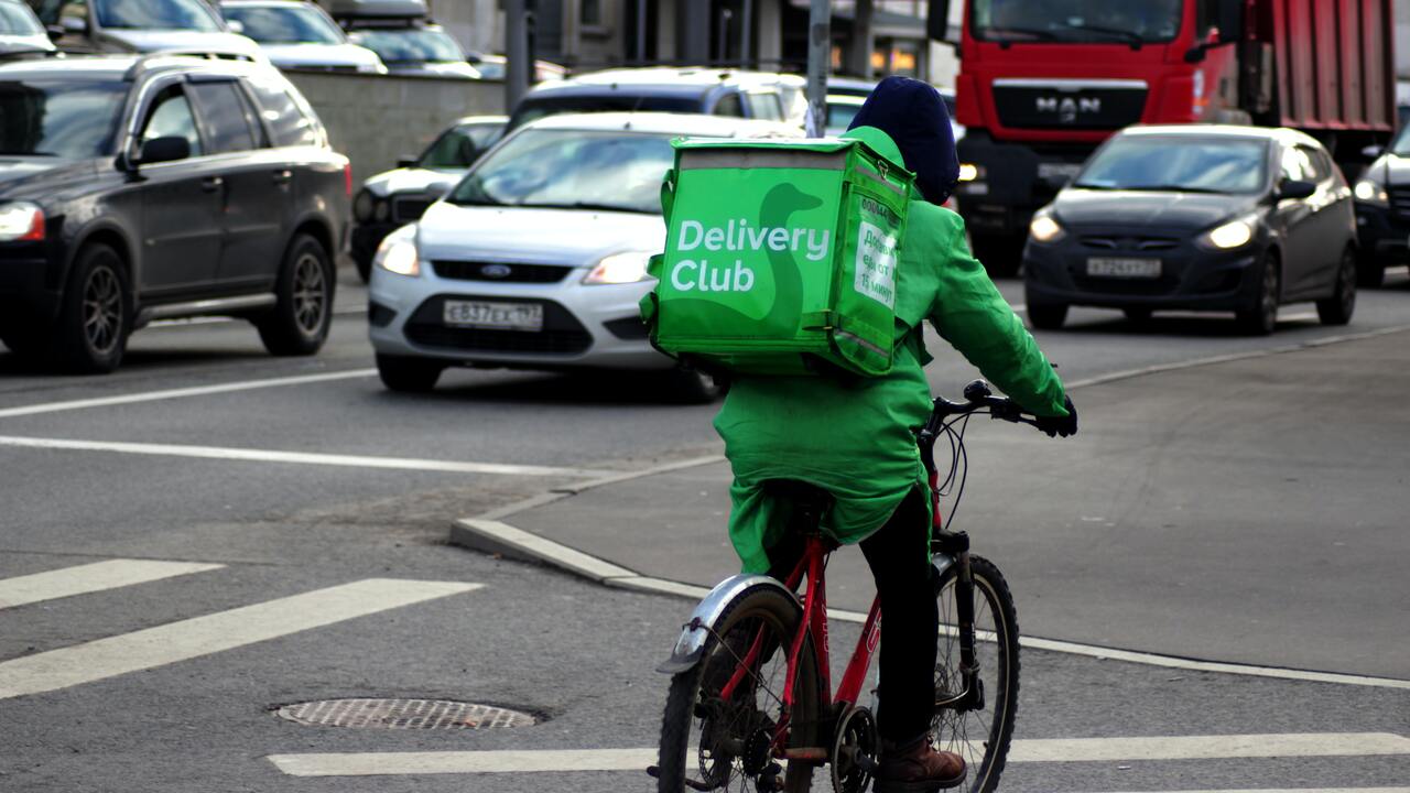 Все доставки еды Яндексу? VK продаст Delivery Club: Новости: Наука и ...