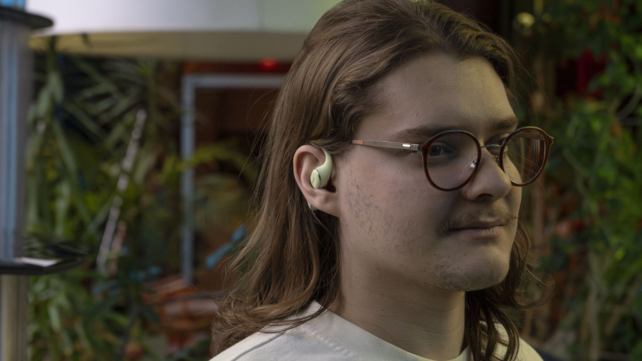 Идеальные наушники, если TWS-затычки давят вам на ухо, а большие накладные брать не хочется ...